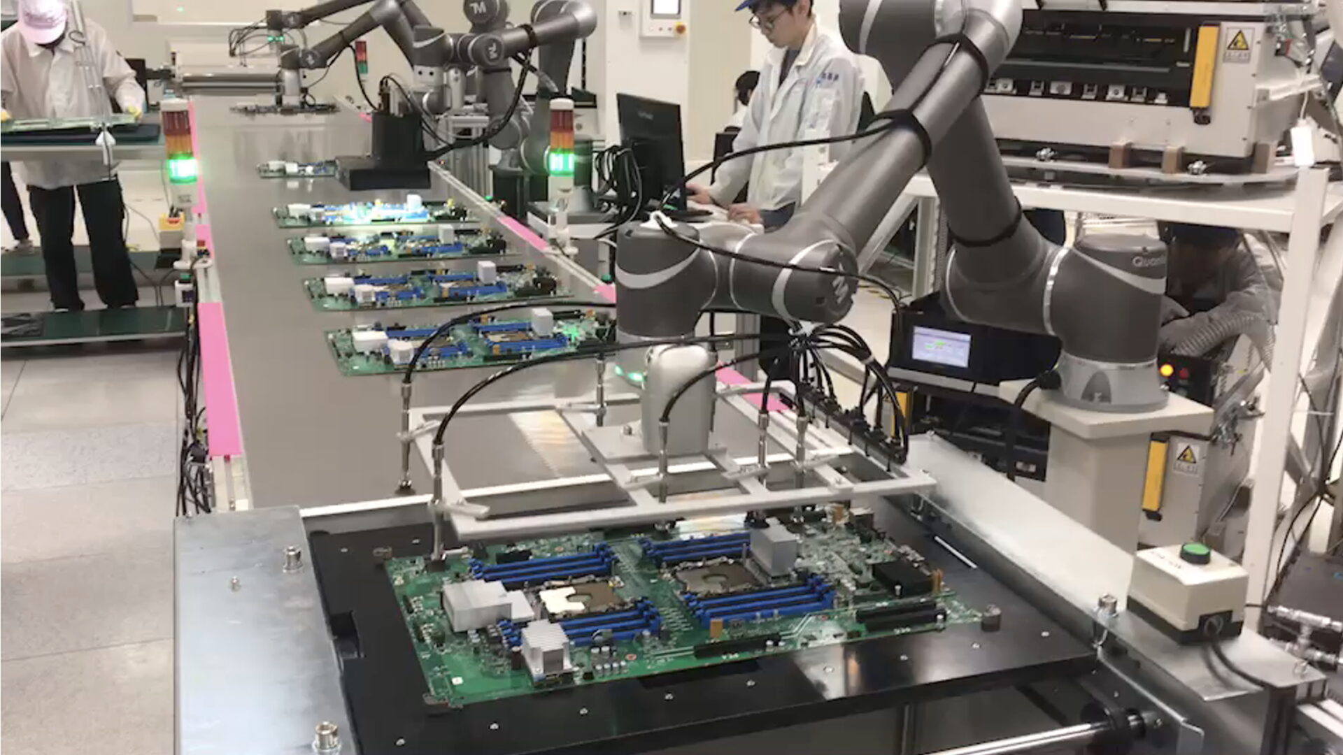TM AI COBOTS - MayTec